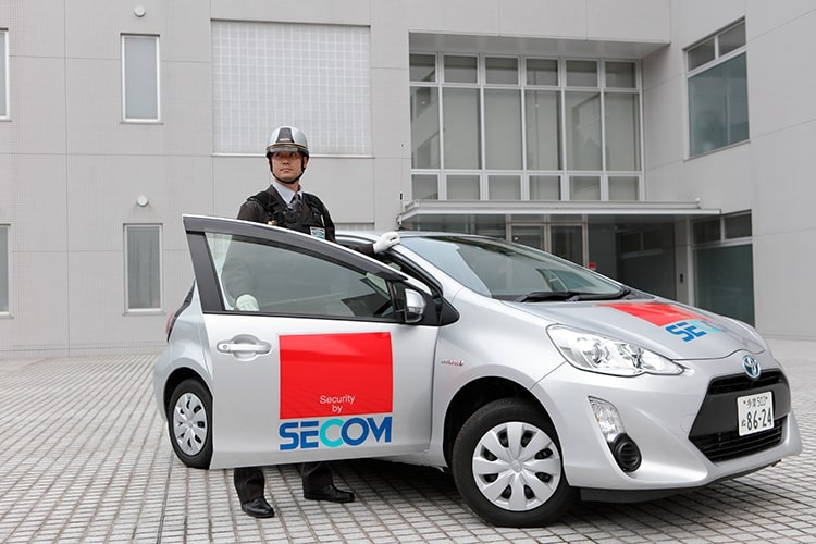 Ensuring High-quality Services and Products | Social | SECOM CO., LTD ...